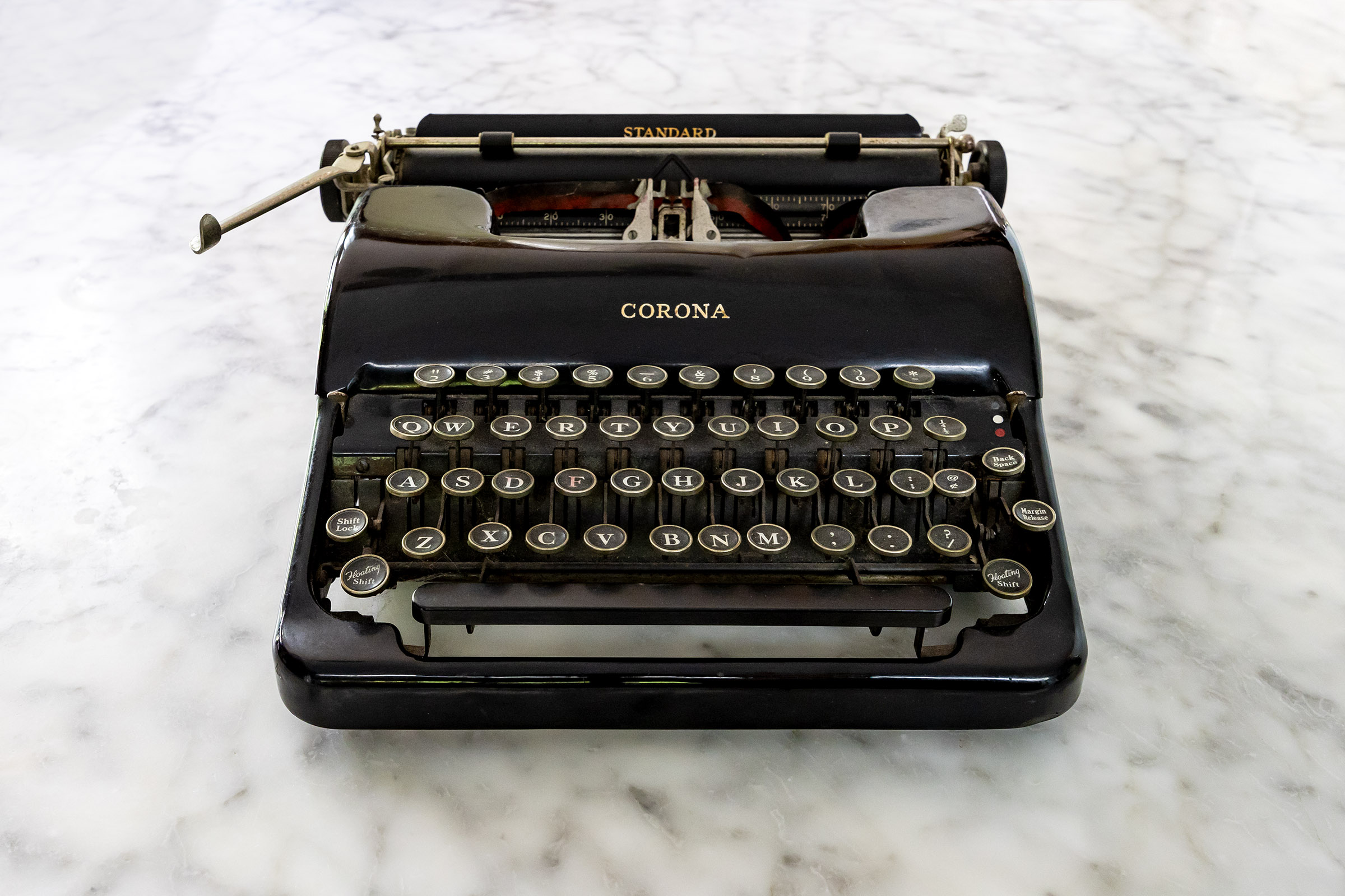 Contact Linda Epstein, Author